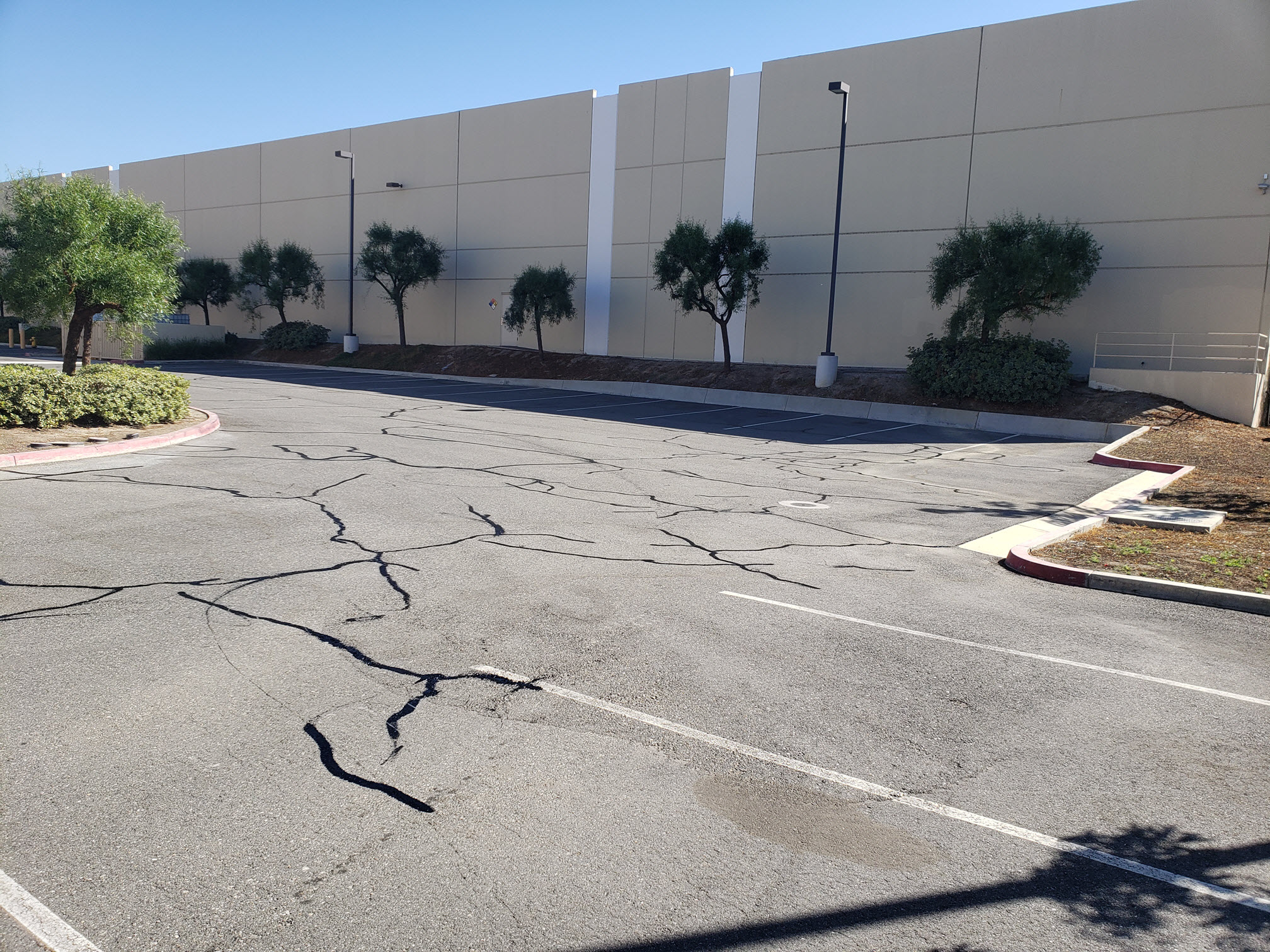 7 Things to Look Out For When Maintaining a Parking Lot